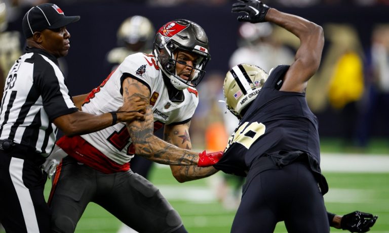 Fight breaks out between wide receiver Mike Evans and cornerback ...